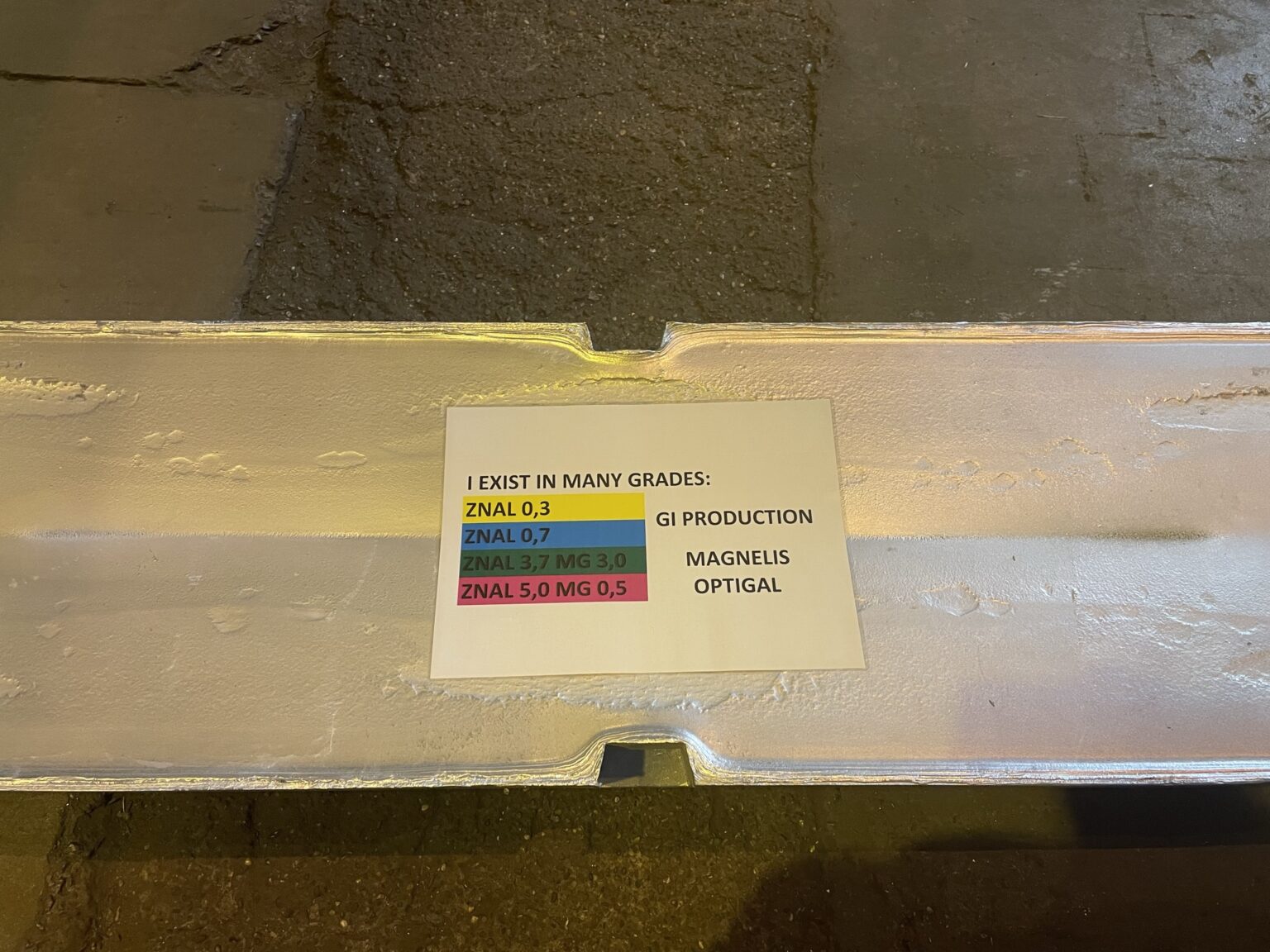 Magnelis® von ArcelorMittal bei der Stahlhandel Gruppe Heitmann in Köln ...